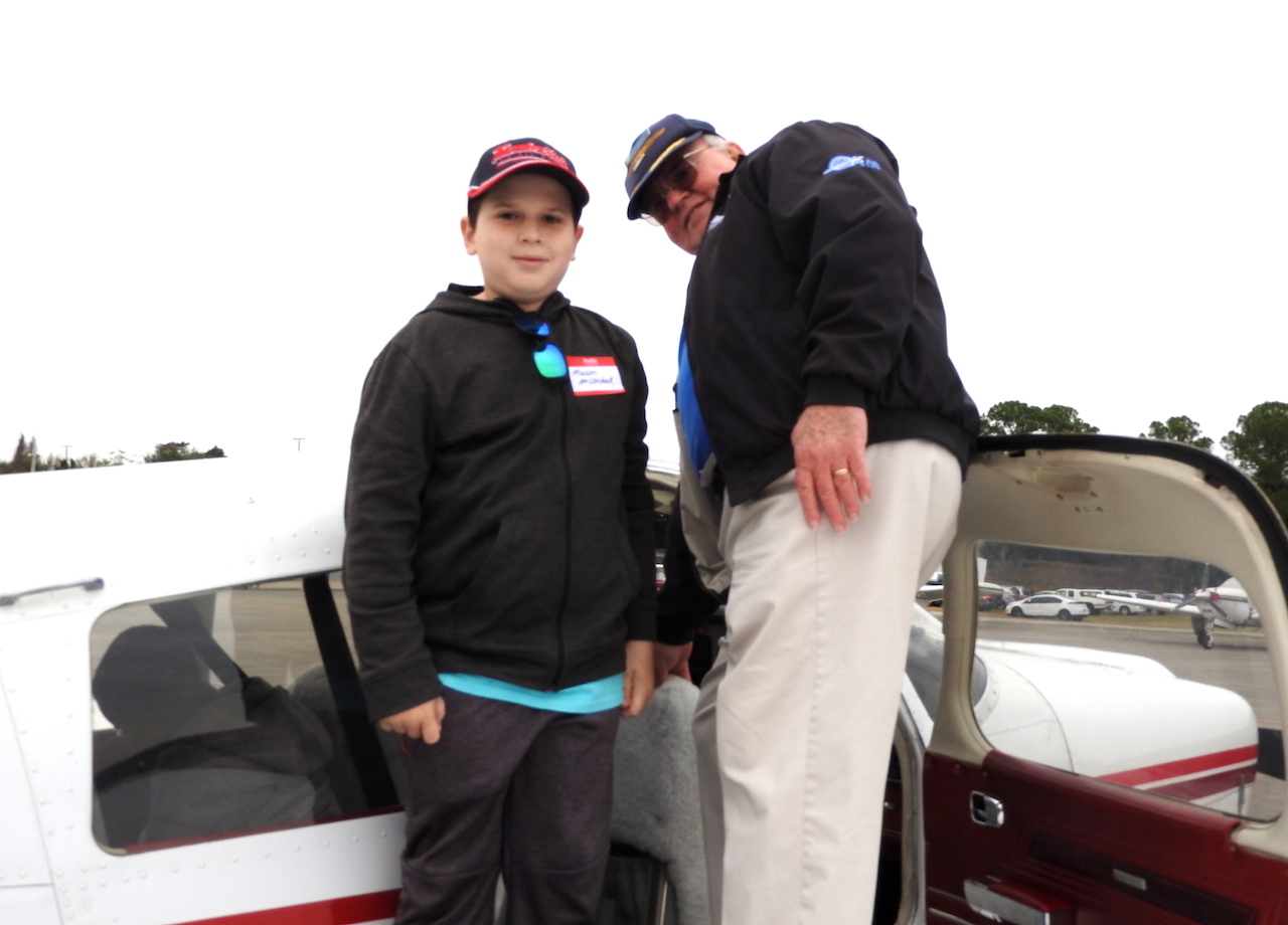 Young Eagles take to the skies in event at Leesburg airport - Leesburg ...