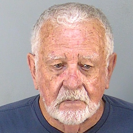 82-year-old Leesburg man arrested after allegedly pulling gun in ...