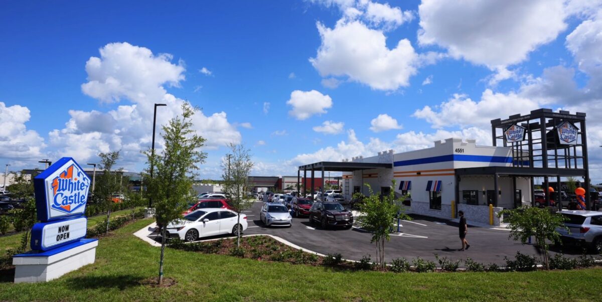 First White Castle in Lake County draws large crowd for opening ...