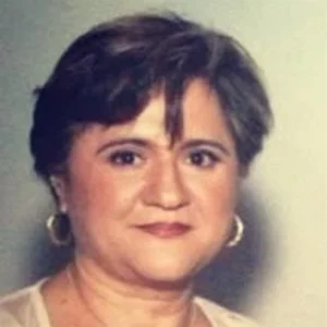 Laura Cruz - Leesburg-News.com