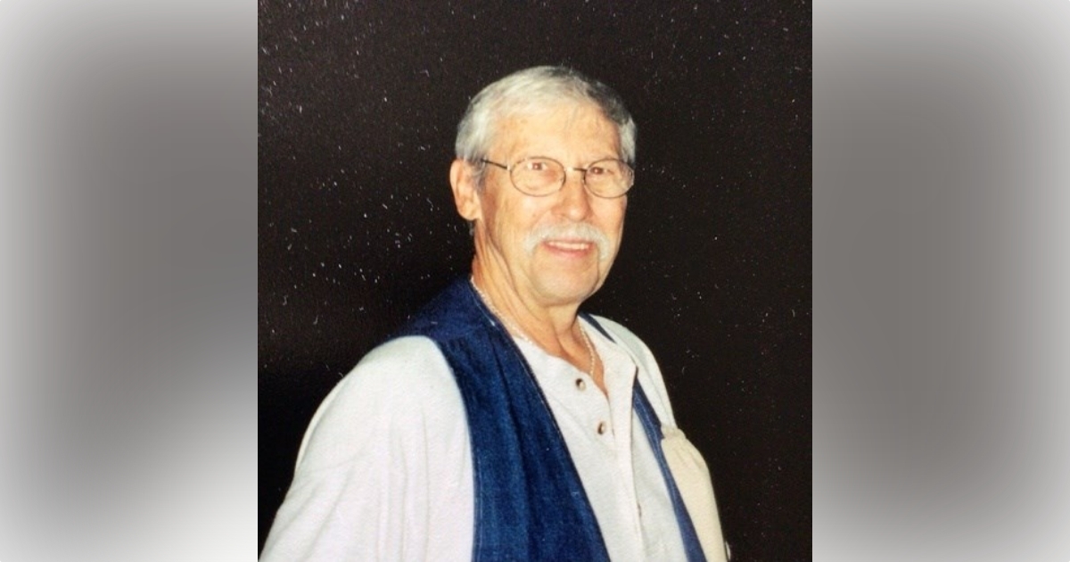 Edward Robert Helfrich - Leesburg-News.com